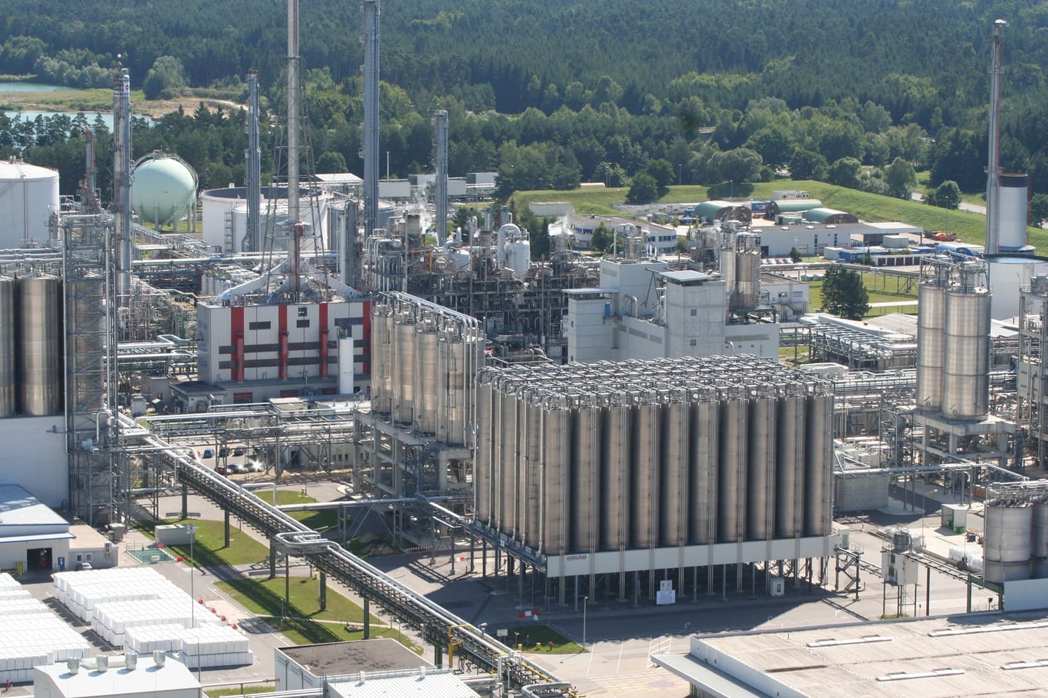 Velogy launches to become Europe’s polymers partner of choice | Velogy